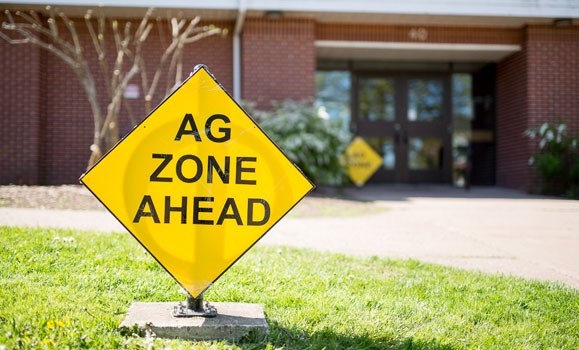 Amazing AgZone Race - Faculty of Agriculture - Dalhousie University