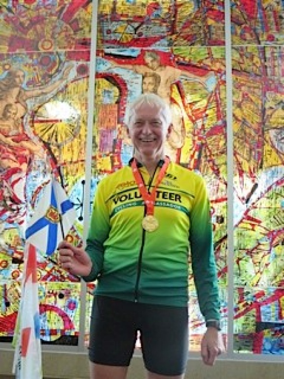 Dr. John Eisner Receives 2014 Gies Award - Faculty of Dentistry ...