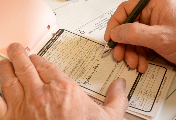 Cracking the code on opioid‑prescribing patterns in Nova Scotia ... Cracking the code on opioid‑prescribing patterns in Nova Scotia ...