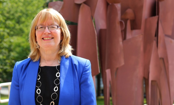 New dean brings international experience and vision to Schulich School ...