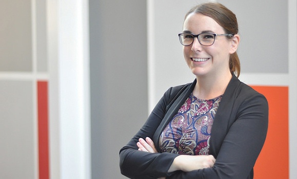 Students honour Dal nurse manager with national award - Dal News ...