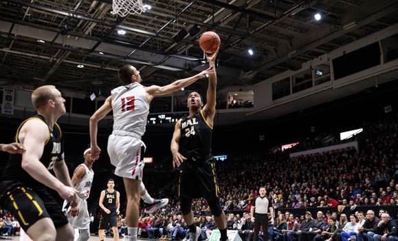 Tigers men's basketball team posts best‑ever national finish - Dal News - Dalhousie University