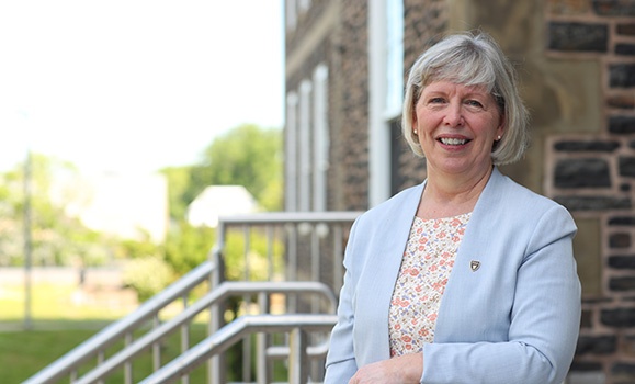 University secretary signs off - Dal News - Dalhousie University