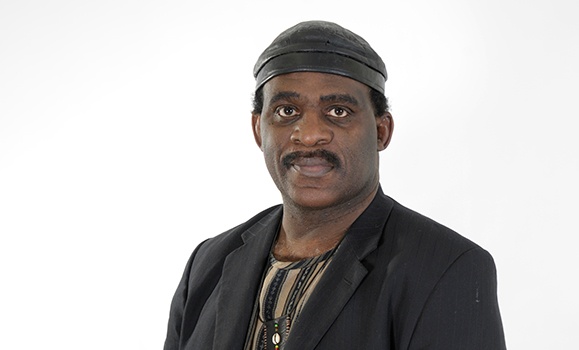 Celebrated artist David Woods to receive honorary degree at Fall ...