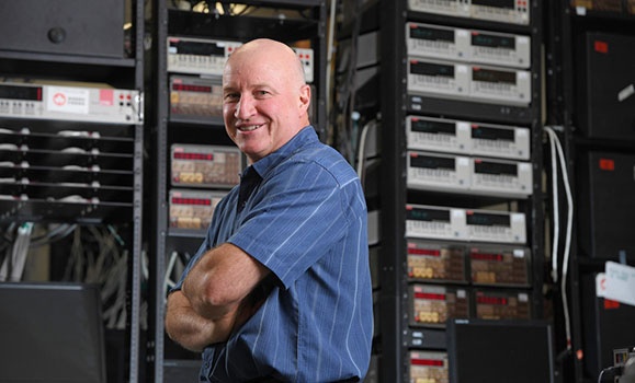 Long‑lasting impact: Battery research icon earns top international ...