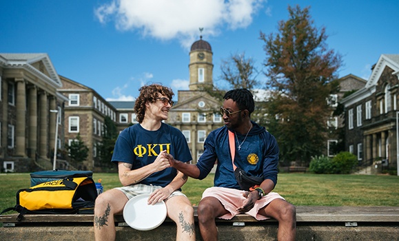 Ready, set, connect! New students converge on campus for awesome orientation events - Dal News ...
