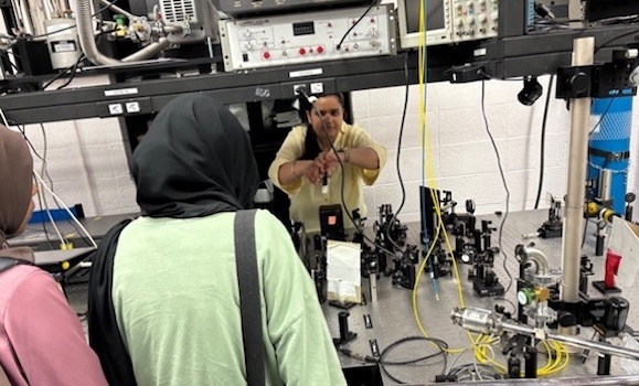 Quantum 1000: New Dal camp introduces high schoolers to revolutionary ...