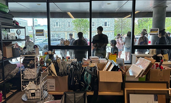 Dal students rescue campus essentials at expanded Free Store - Dal News ...